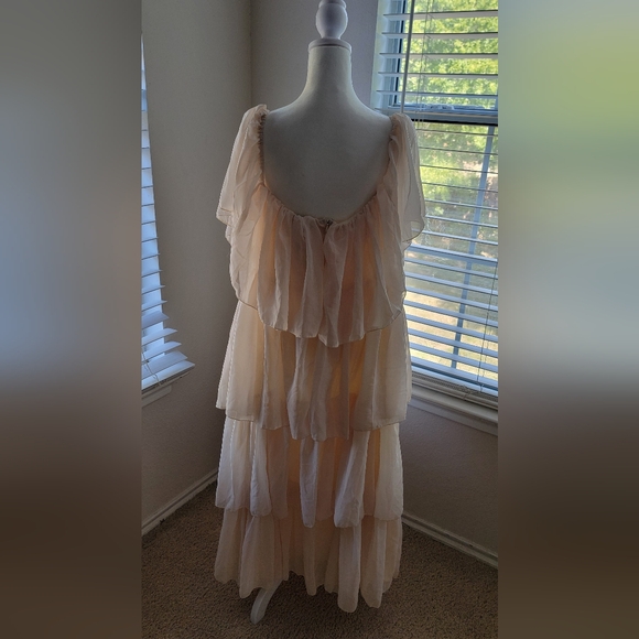 Boohoo Plus | Dresses | Boohoo Cream Chiffon Plus Size Dress | Poshmark